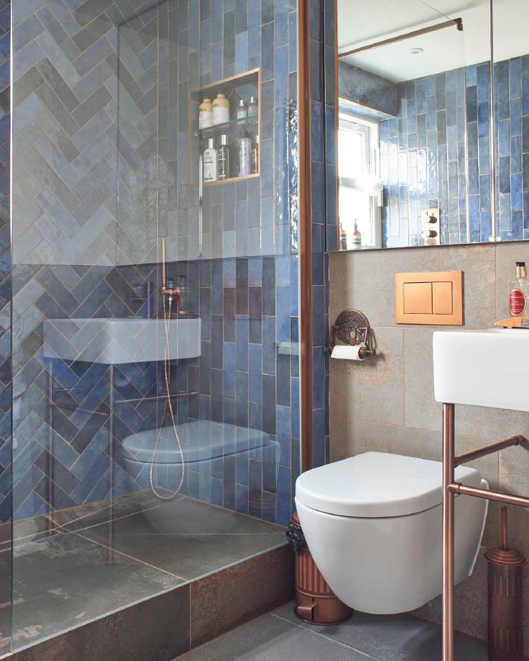 brushed copper bathroom brassware | Big Bathroom Inspiration