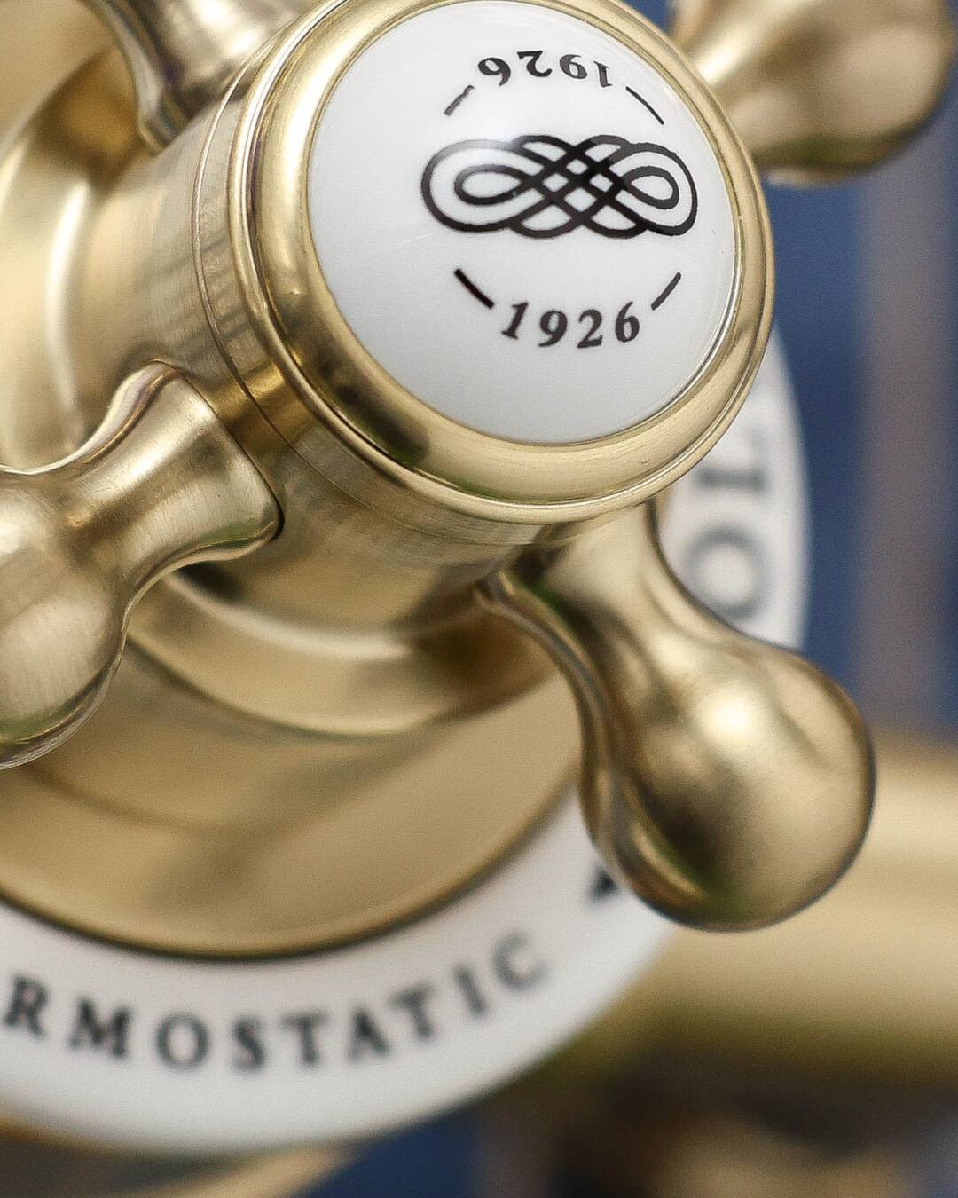 gold bathroom brassware | Big Bathroom Inspiration