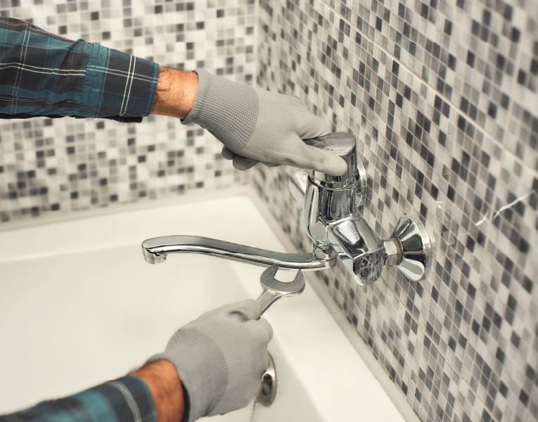 How To Replace Bathroom Taps? | Big Bathroom Inspiration